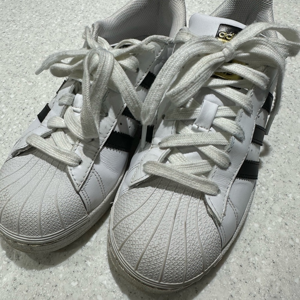 Old School Adidas Superstar Shoes. - Gem